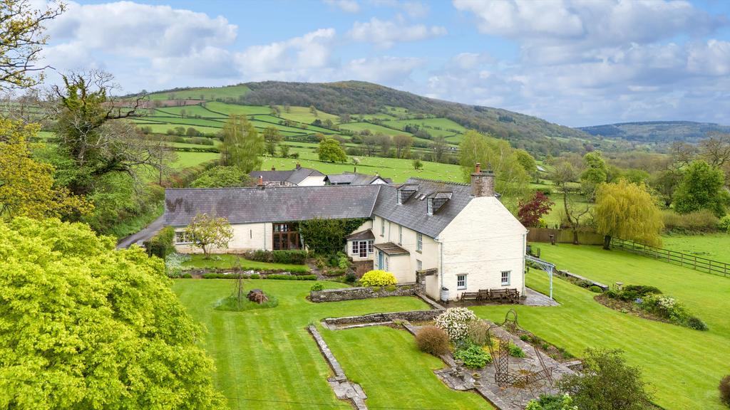Scethrog, Brecon, Powys, LD3, Brecon LD3 7 bed detached house for sale ...