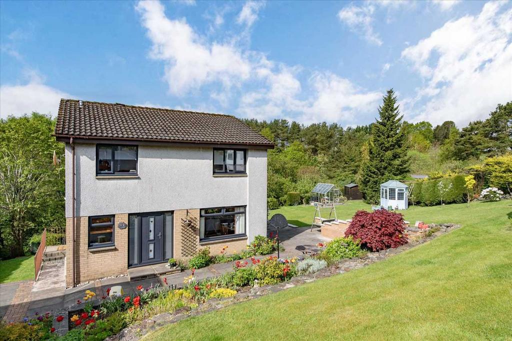 Dunfermline KY12 4 bed detached villa - £325,000