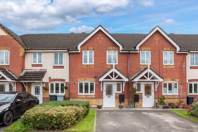 Kensington Drive, Congleton 3 bed mews - £1,050 pcm (£242 pw)