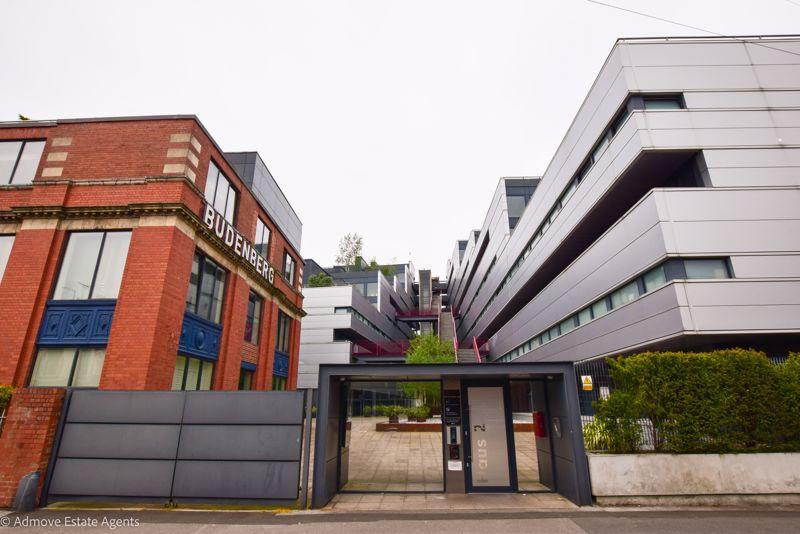 Budenberg, Woodfield Road... 2 bed apartment - £225,000