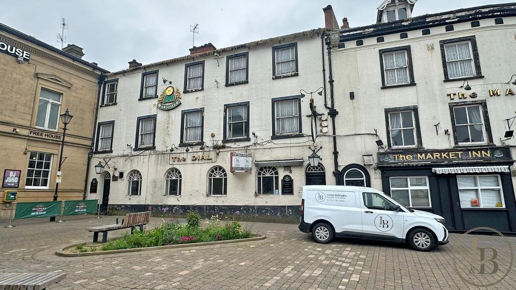 Mansfield NG18 Mixed use - £250,000