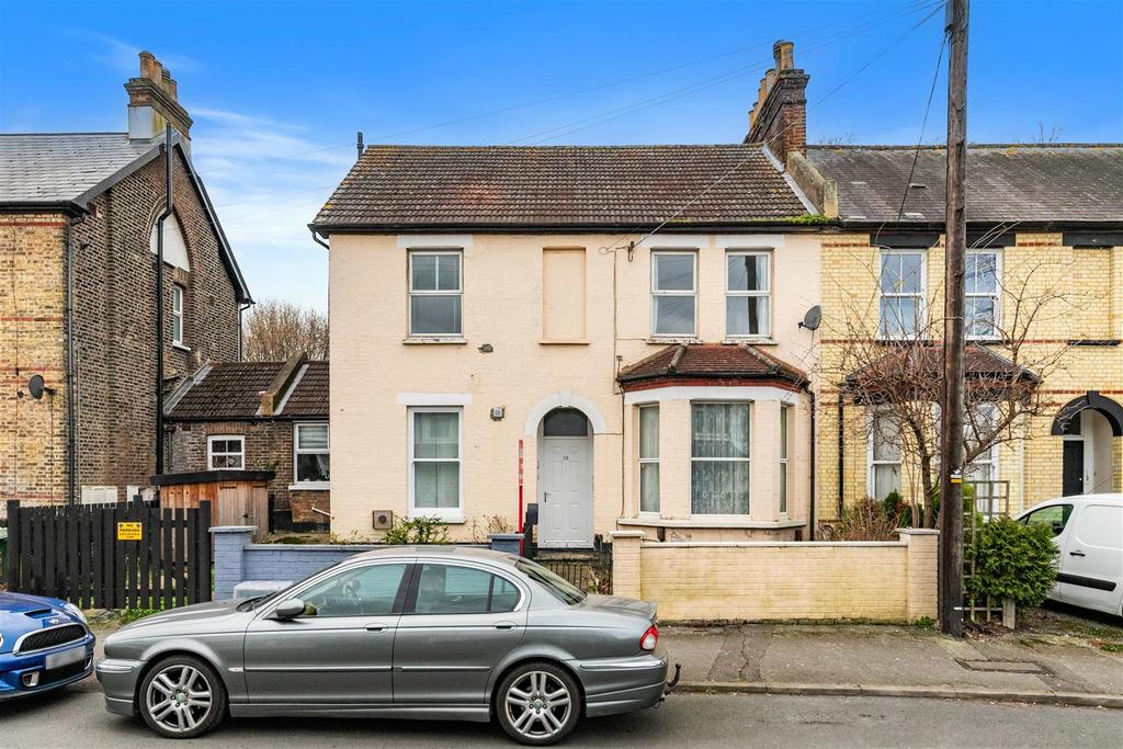 Penge, London 2 bed flat for sale - £370,000