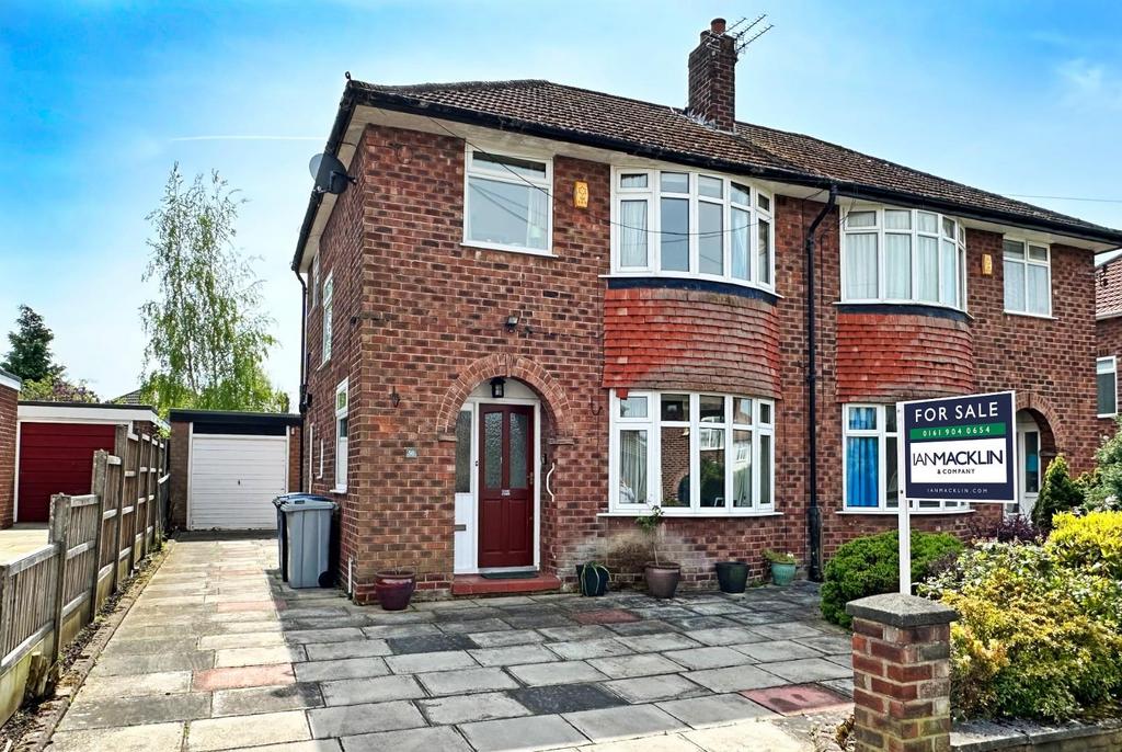 Lorraine Road, Timperley 3 bed semi-detached house - £399,950