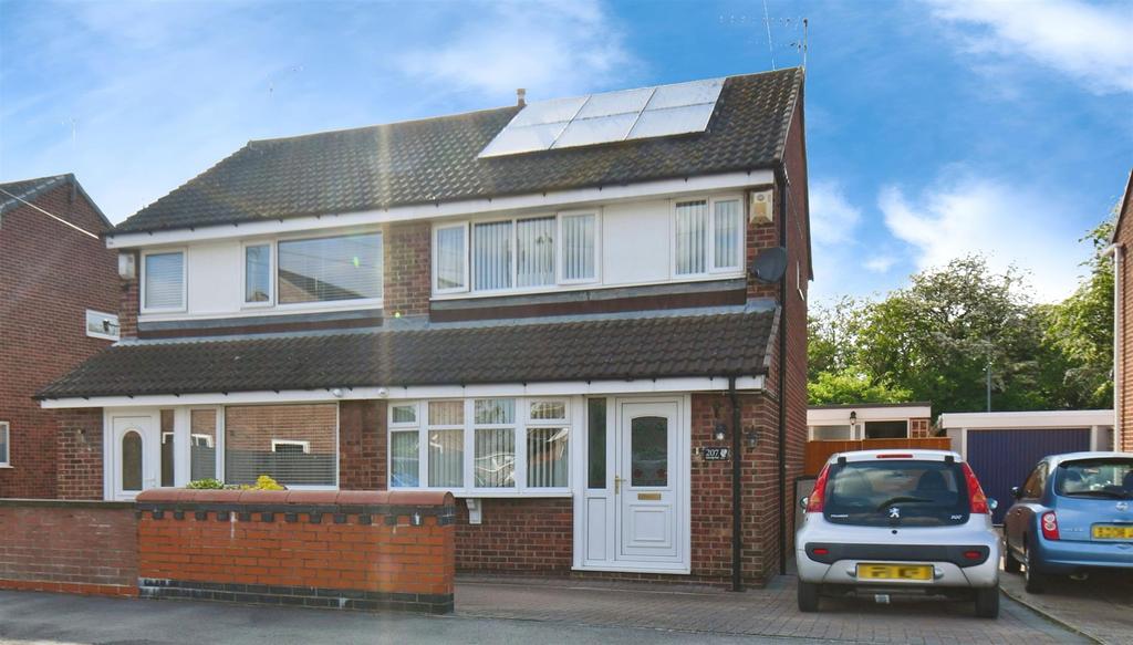 Hathersage Road, Hull 3 bed semi-detached house - £200,000