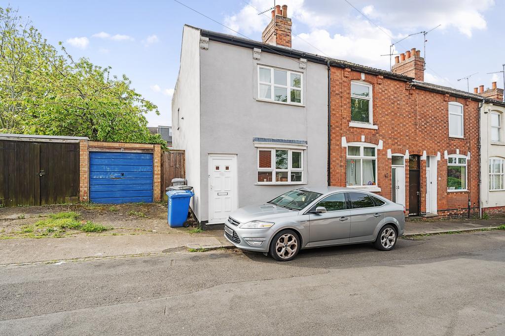 Spencer Street, Kettering, NN16 3 bed terraced house for sale - £170,000