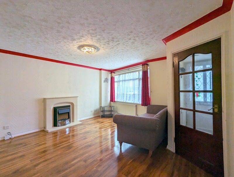 Bethany Waye, Feltham, TW14 3 bed terraced house - £2,100 pcm (£485 pw)