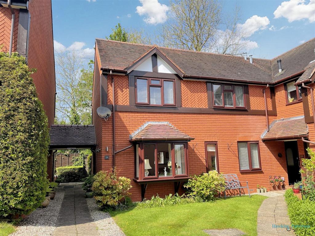 Yew Tree Gardens, Henley-In-Arden B95 2 bed terraced house for sale - £ ...