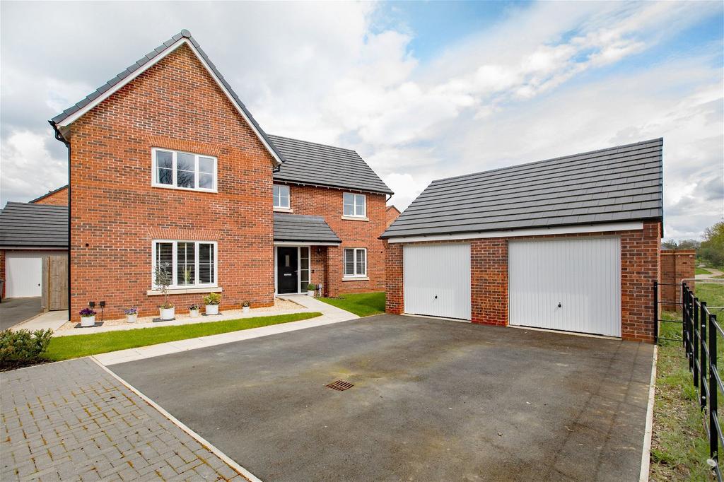 Market Harborough LE16 5 bed detached house for sale - £600,000