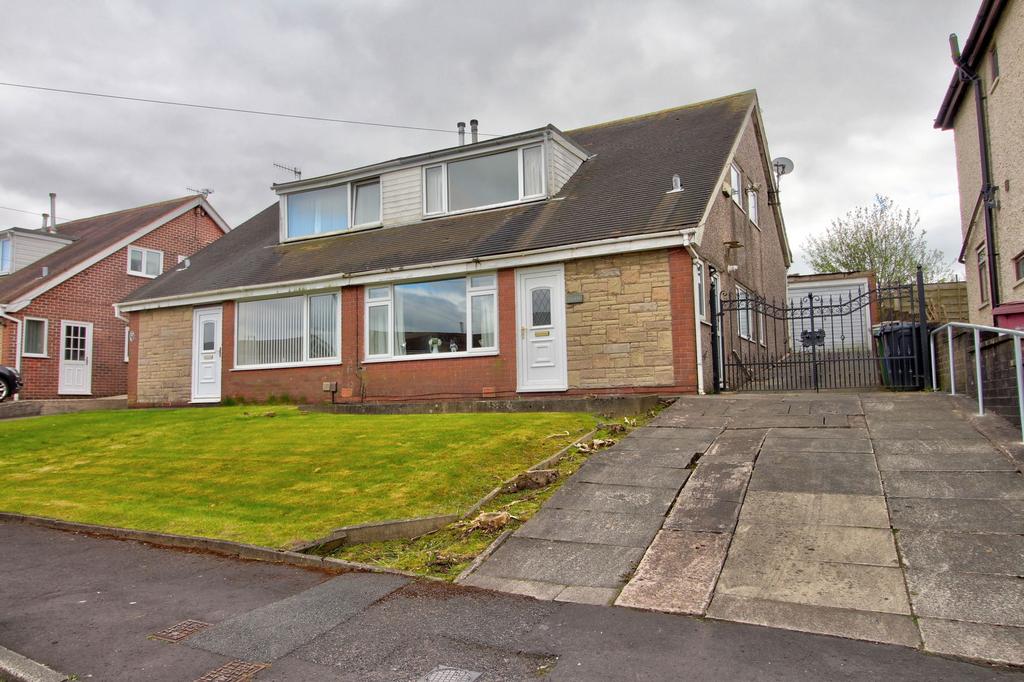 Brentwood Avenue, Burnley BB11 3 bed semi-detached house - £165,000
