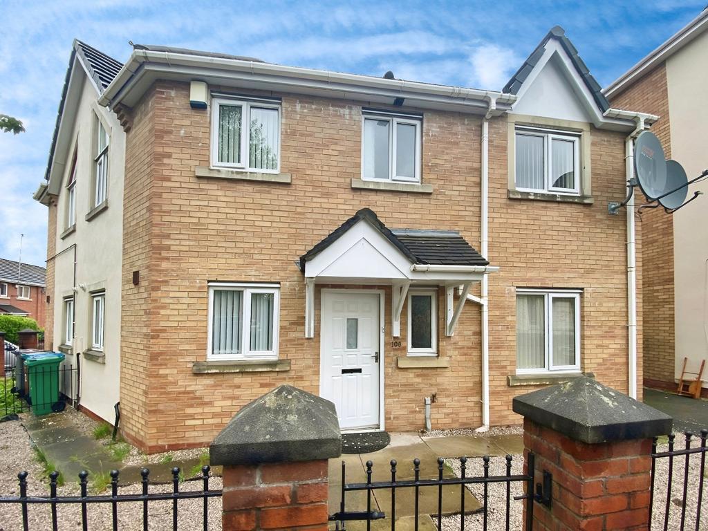 Rolls Crescent, Hulme, Manchester, M15 3 bed semi-detached house to ...