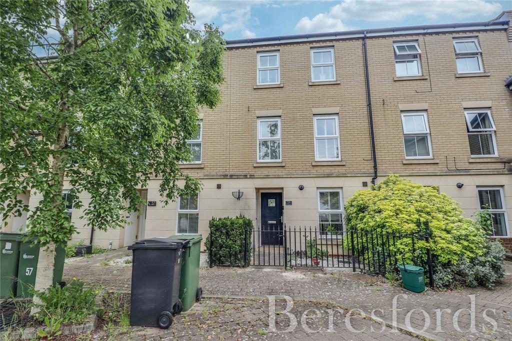 Mortimer Way, Witham, CM8 3 bed terraced house - £350,000