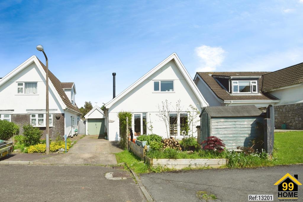 Headland road, Swansea, SA3 4 bed detached house - £425,000