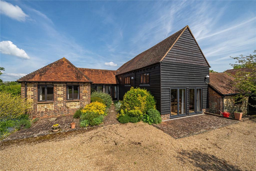 Rickmans Lane, Kirdford... 4 bed detached house - £900,000