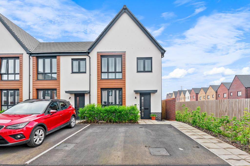 Heol Cynwrig, Cardiff 3 bed semi-detached house - £350,000