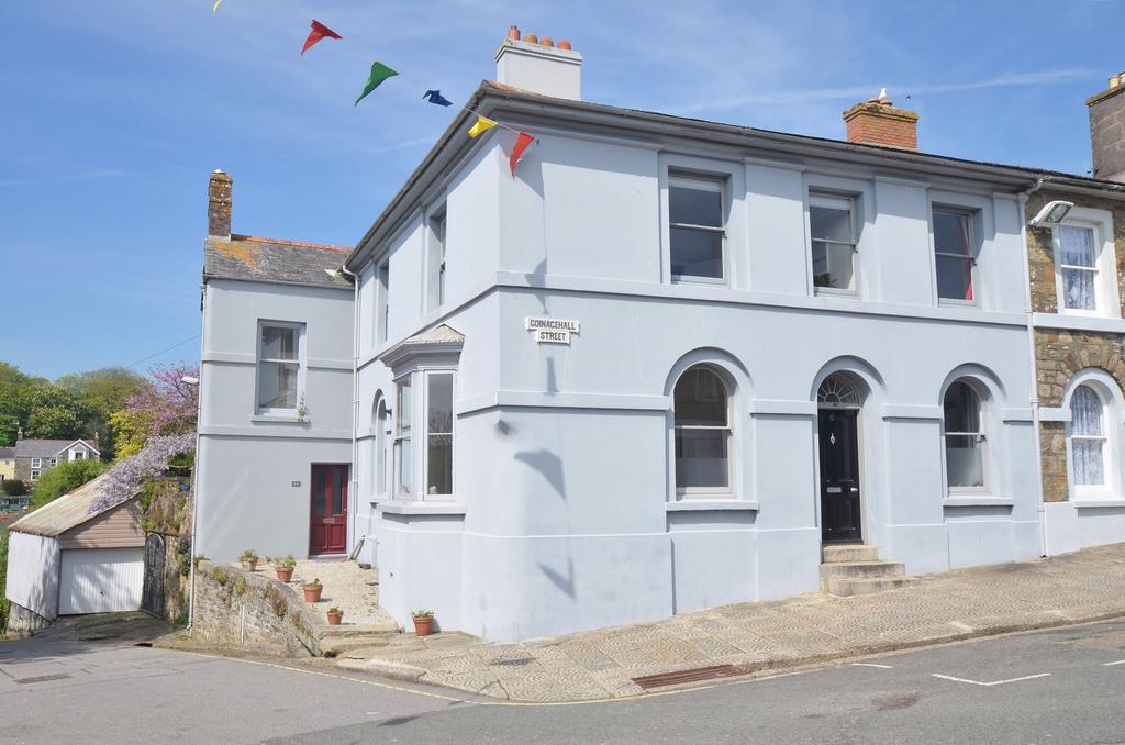Coinagehall Street, Helston TR13 4 bed townhouse for sale - £475,000