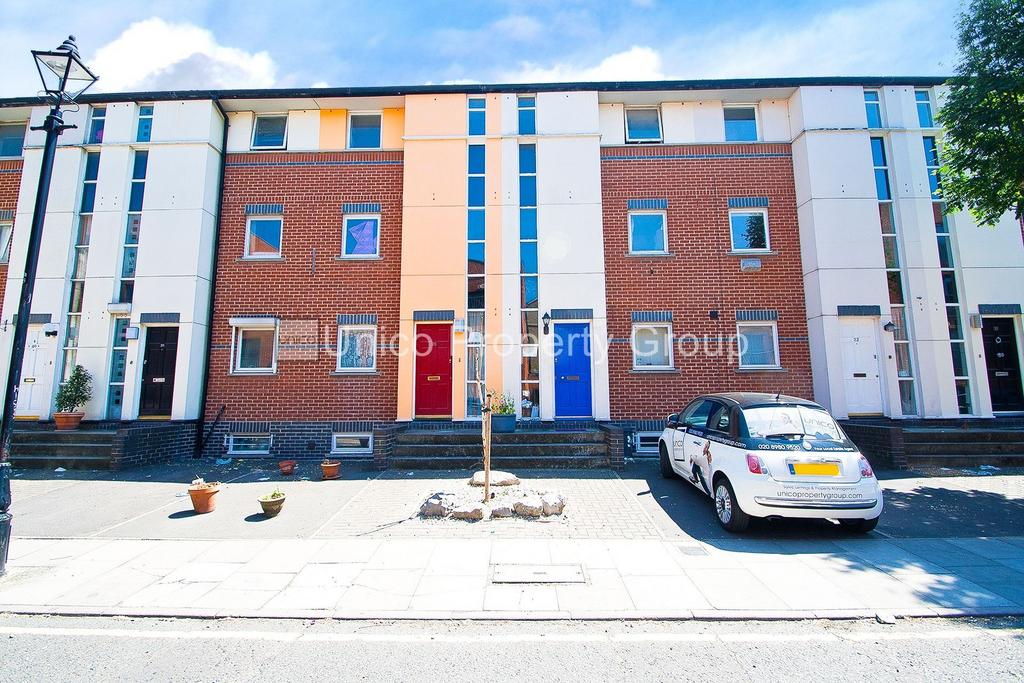 London E3 5 bed terraced house - £3,700 pcm (£854 pw)