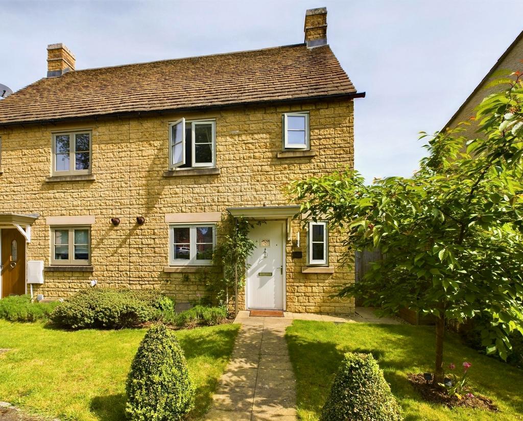 Upper Rissington, Cheltenham GL54 3 bed semi-detached house - £375,000