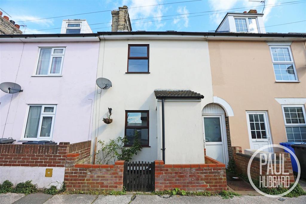 Tonning Street, Lowestoft, NR32 3 bed terraced house - £140,000