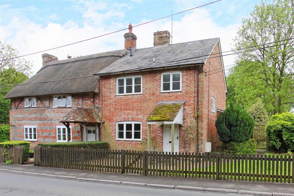 Mill Cottages, Winterbourne Gunner... 3 bed semi-detached house - £ ...