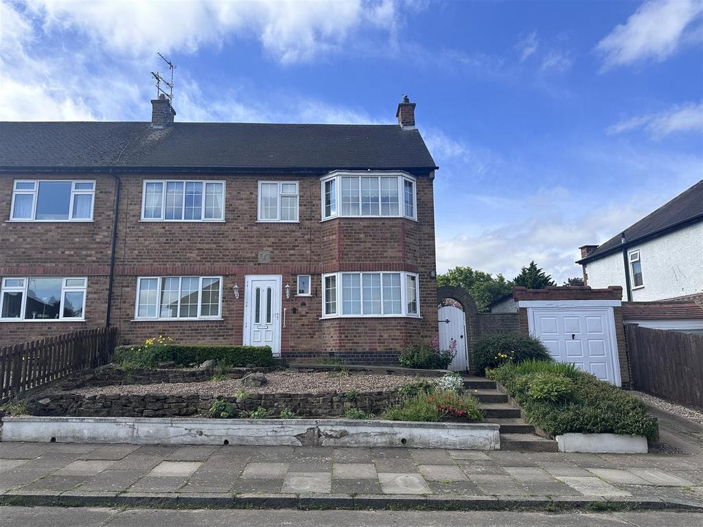 Morban Road, Old Aylestone Village LE2 3 bed semi-detached house - £290,000