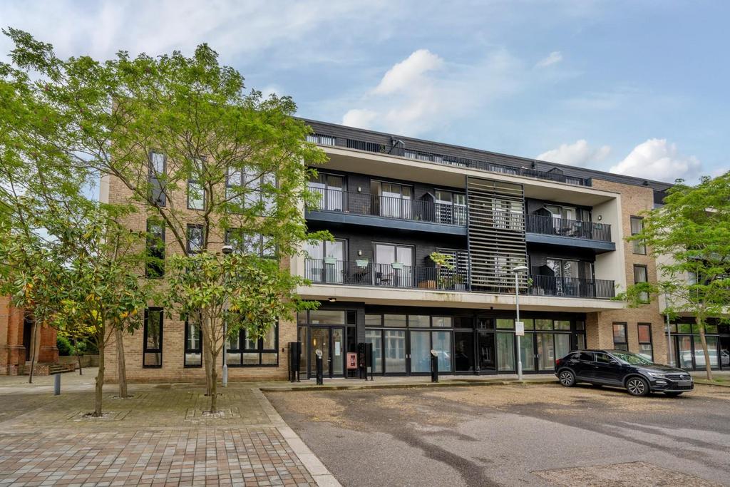 Ashmore Road, London 1 bed flat for sale - £240,000