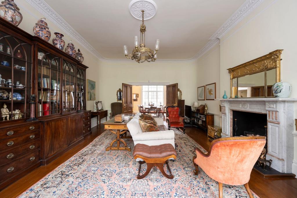 21 Montagu Square, London W1H 3 bed apartment for sale - £3,750,000