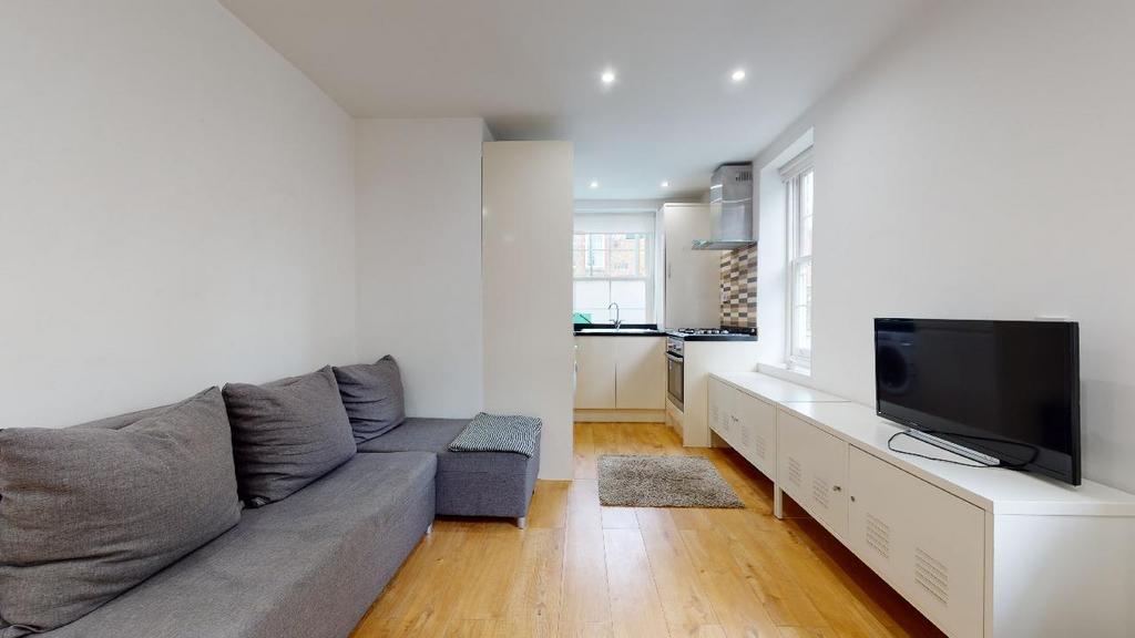 Comber Grove, London SE5 Studio - £1,499 pcm (£346 pw)