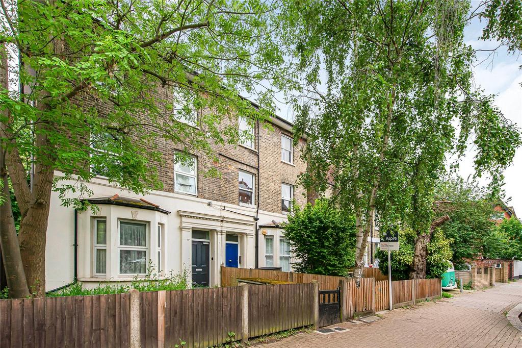Thrale Road, Furzedown, SW16 2 bed flat - £350,000