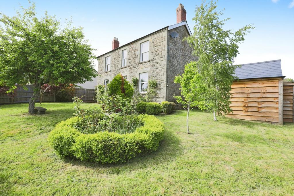 Lydney GL15 2 bed detached house for sale - £350,000