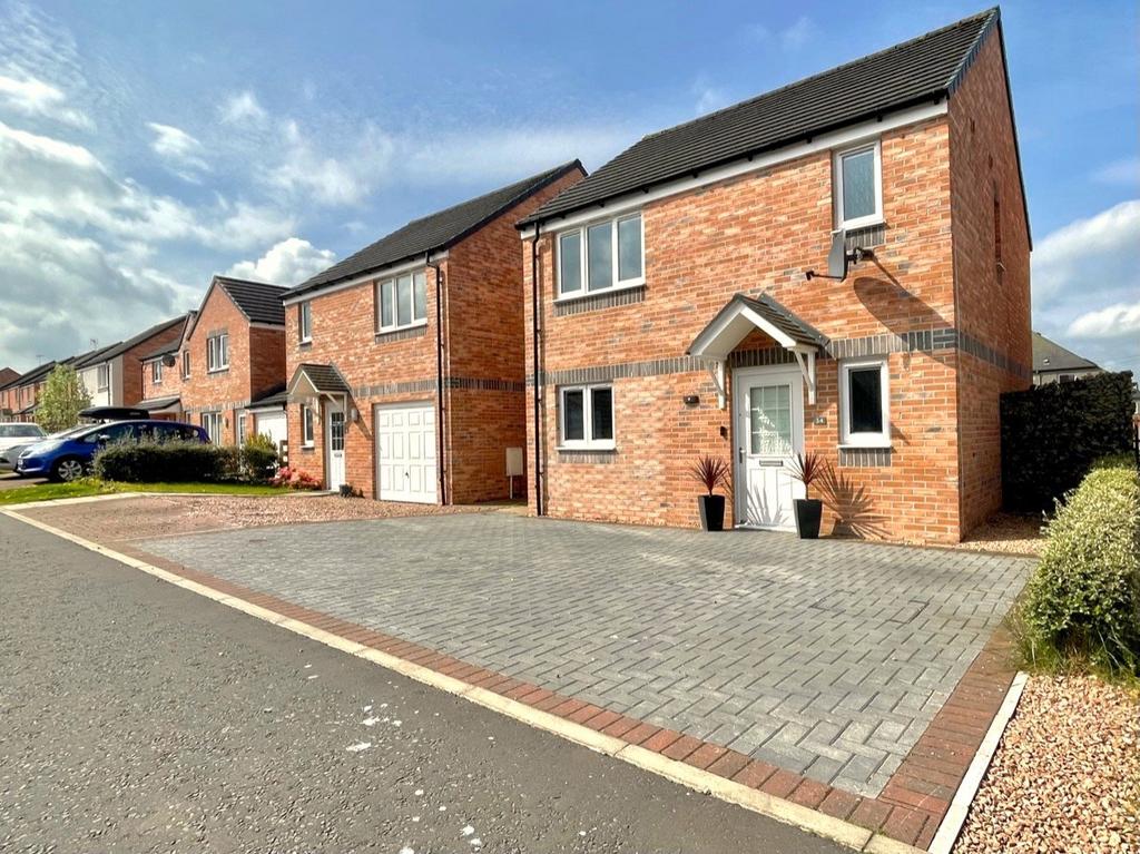 34 Simpson Wynd Kinross Ky13 3 Bed Detached House £240 000