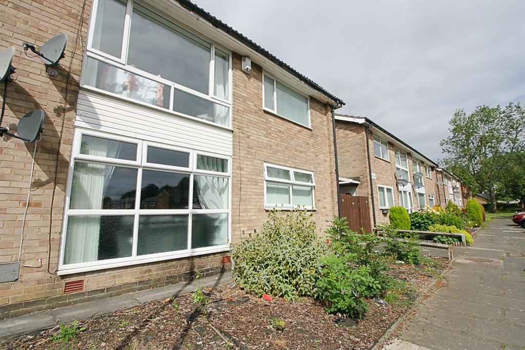Newcastle upon Tyne NE5 2 bed flat - £650 pcm (£150 pw)
