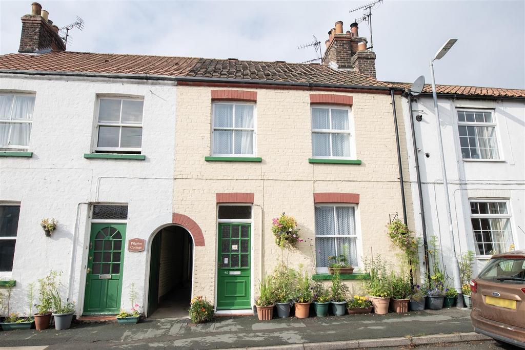 40 Priestgate, Nafferton, Driffield... 4 bed terraced house - £179,950