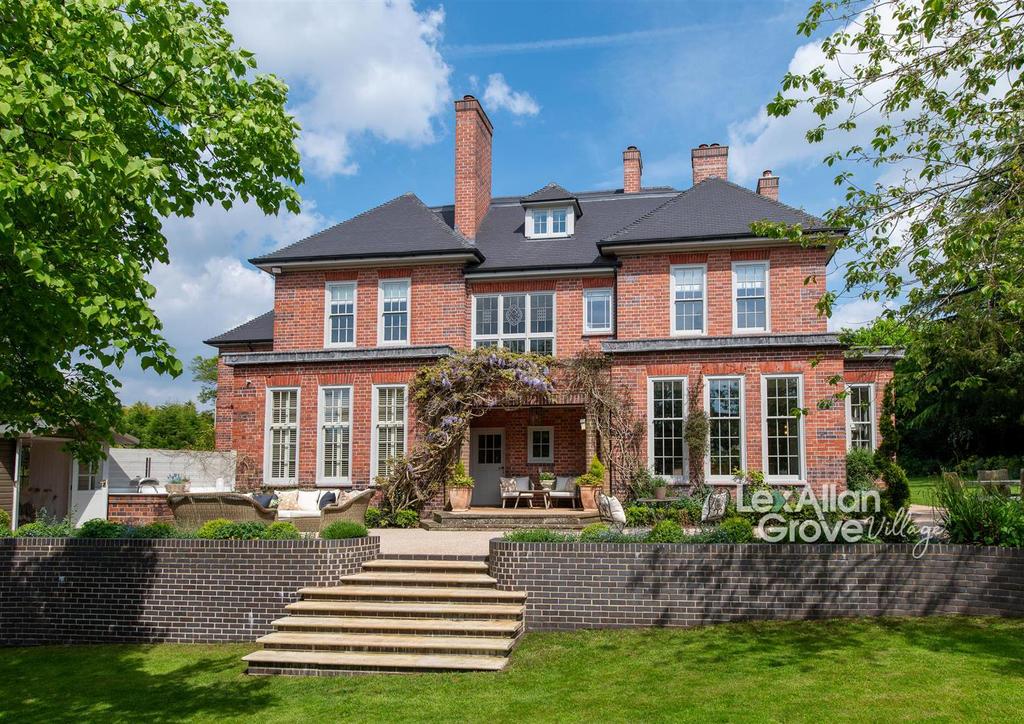 Hagley Road, Stourbridge 6 bed house - £1,395,000