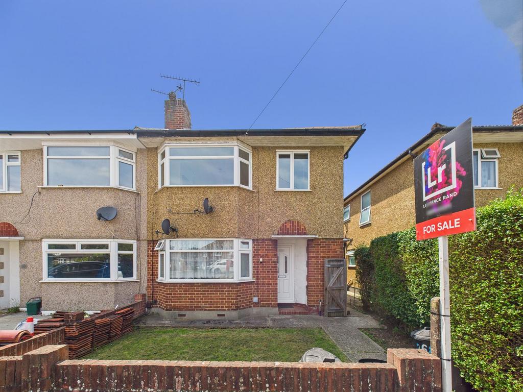 West End Road, Ruislip, HA4 2 bed maisonette - £337,500