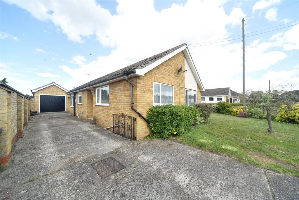 Broom Road, Lakenheath, Brandon, Suffolk, IP27 4 bed bungalow for sale ...