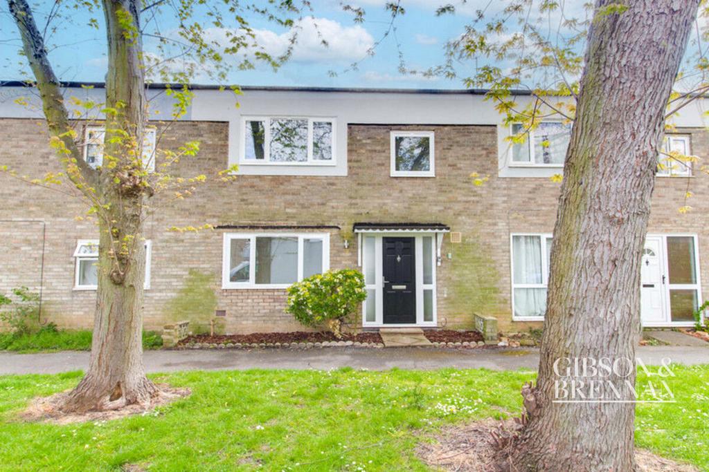 The Gore, Basildon, SS14 3 bed terraced house - £1,750 pcm (£404 pw)