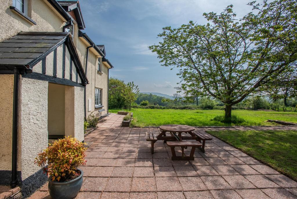 Burlescombe, Tiverton, Devon, EX16 5 bed detached house for sale - £750,000