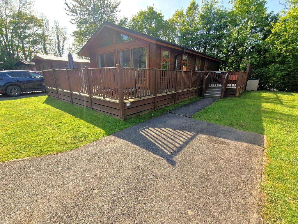 Finlake Holiday Resort & Spa, Newton... 2 bed lodge for sale - £70,000