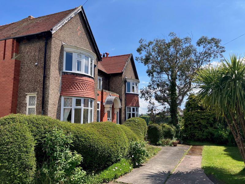 Brompton Avenue, Colwyn Bay 4 bed apartment for sale - £229,950