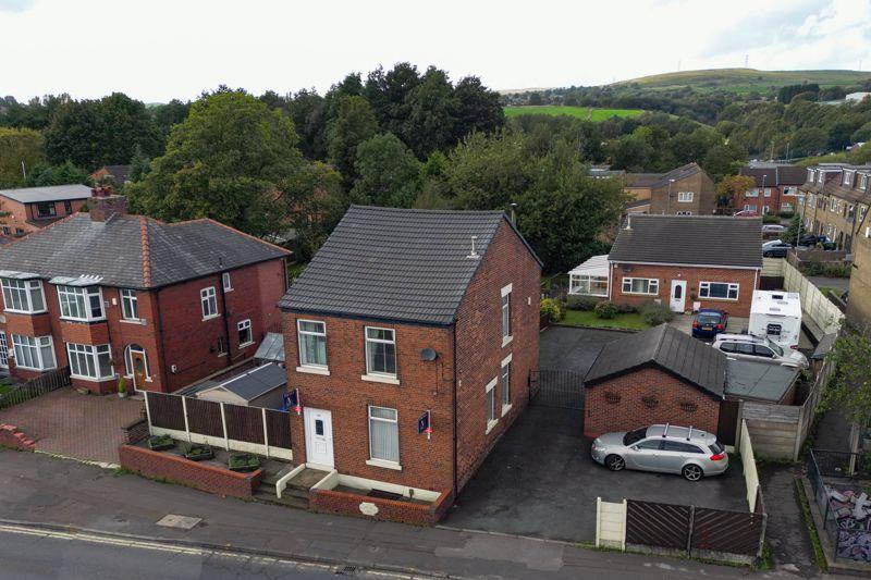 Halifax Road, Rochdale OL12 9RF 3 bed detached house for sale - £320,000