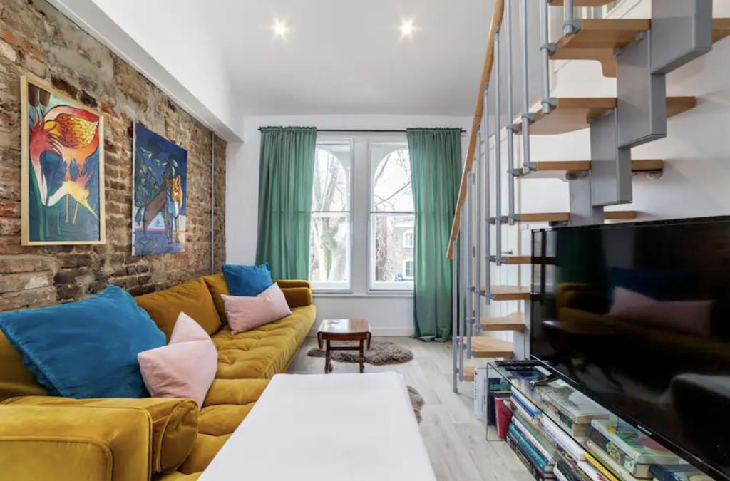 Lauriston Road, London E9 1 bed apartment - £415,000