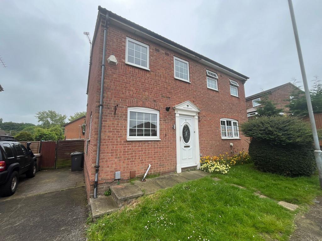 Nayland Close - Wigmore - 2 bed house 2 bed semi-detached house - £ ...
