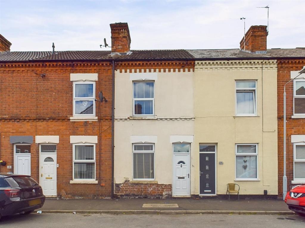 Meadow Cottages, Nottingham NG4 3 bed terraced house - £150,000