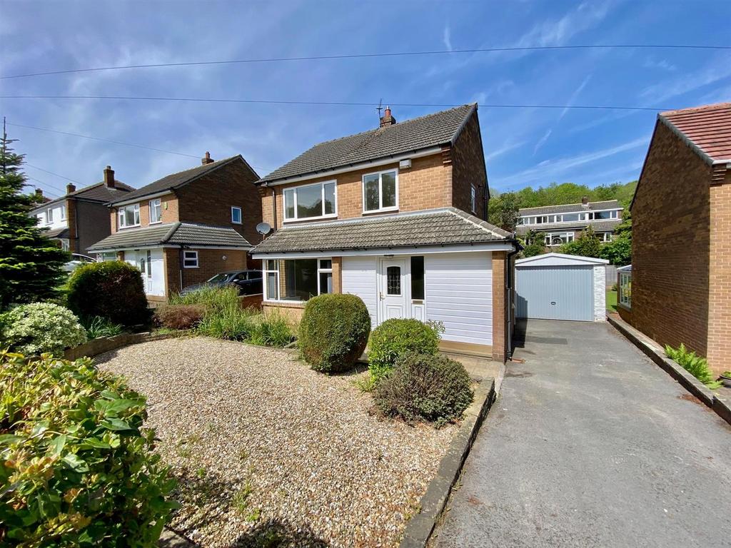 Southfield Road, Almondbury... 3 bed detached house for sale - £290,000