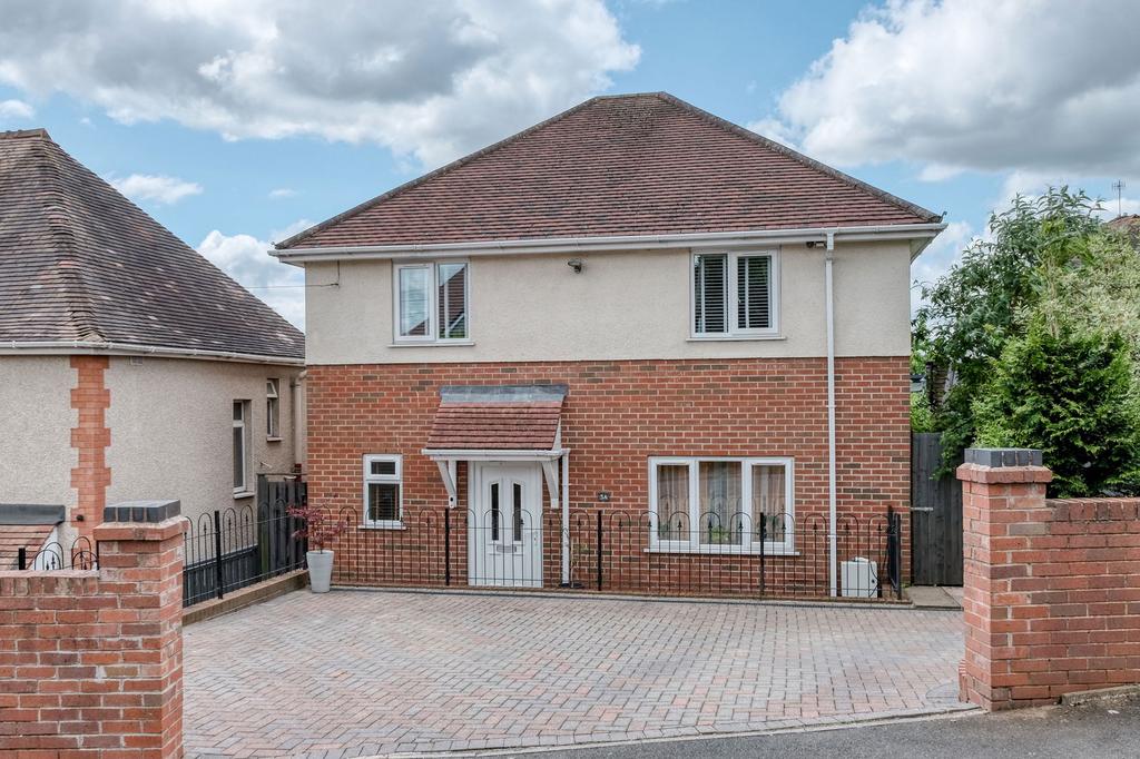 Hawthorn Road, Worcester, WR4 9QZ 3 bed detached house for sale - £290,000
