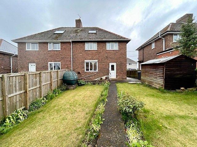 Hill Crest, Esh, Durham, DH7 3 bed semi-detached house for sale - £99,950