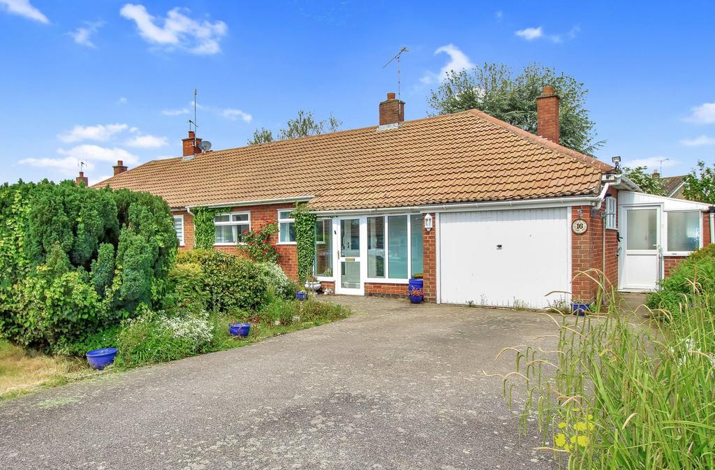 Colledge Close, Brinklow, Rugby, CV23 3 bed bungalow for sale - £340,000