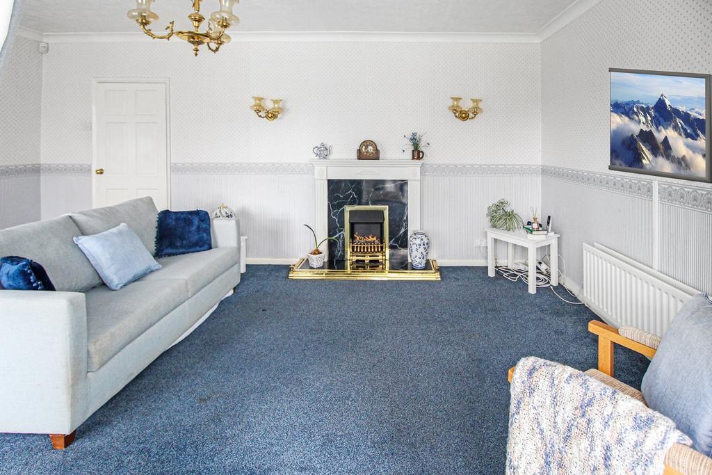 Colledge Close, Brinklow, Rugby, CV23 3 bed bungalow for sale - £340,000