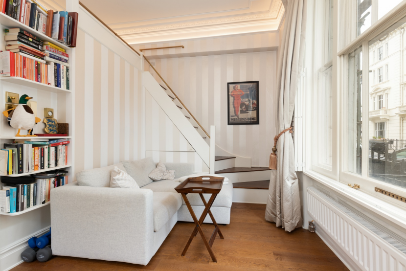78 Gloucester Street, London SW1V Studio - £2,037 pcm (£470 pw)
