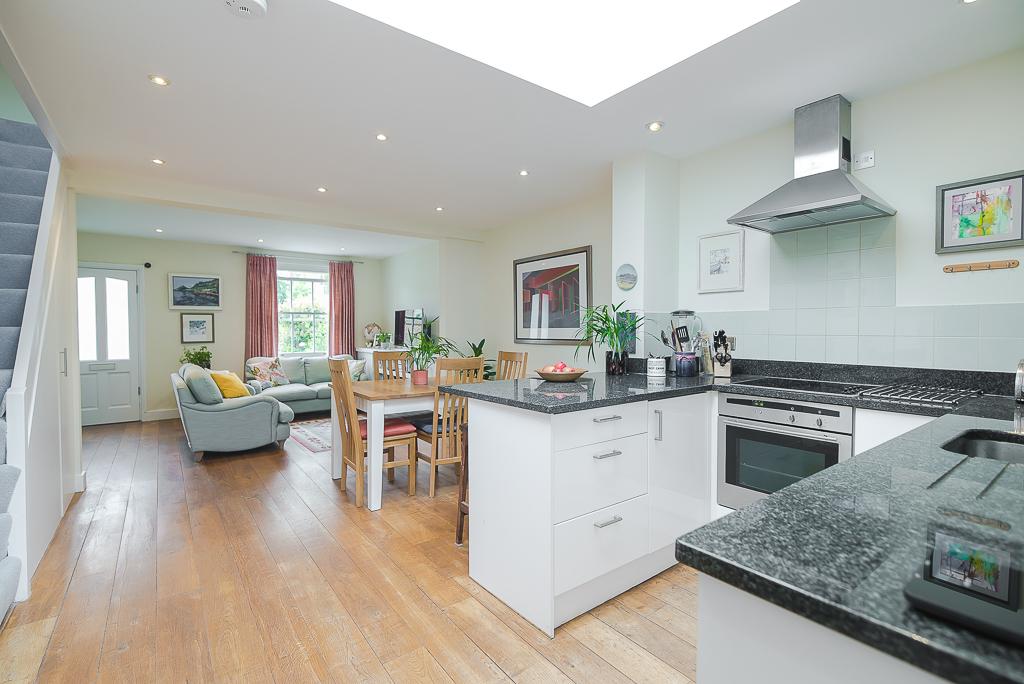 Victoria Cottages 2 bed terraced house - £795,000